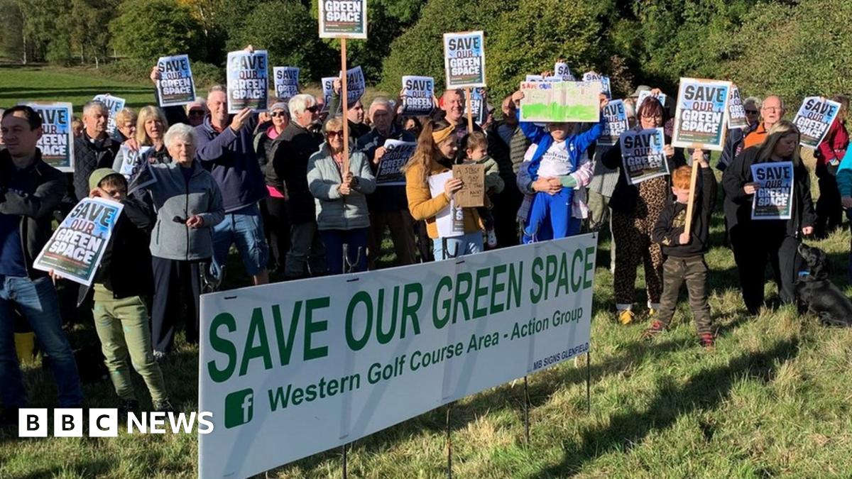 Campaigners protest against housing on former Leicester golf course ...