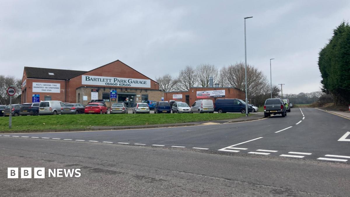 New Chard FC stadium and homes move a step closer - BBC News