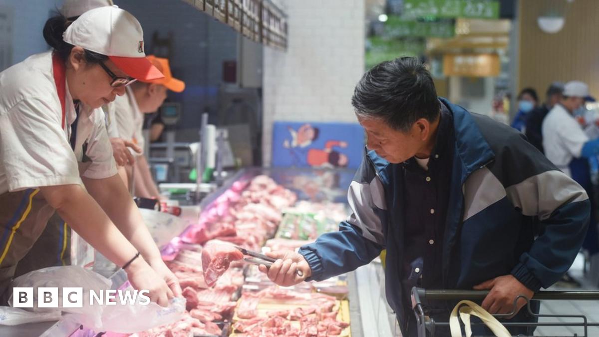 China economy grows faster than expected in first quarter - BBC News