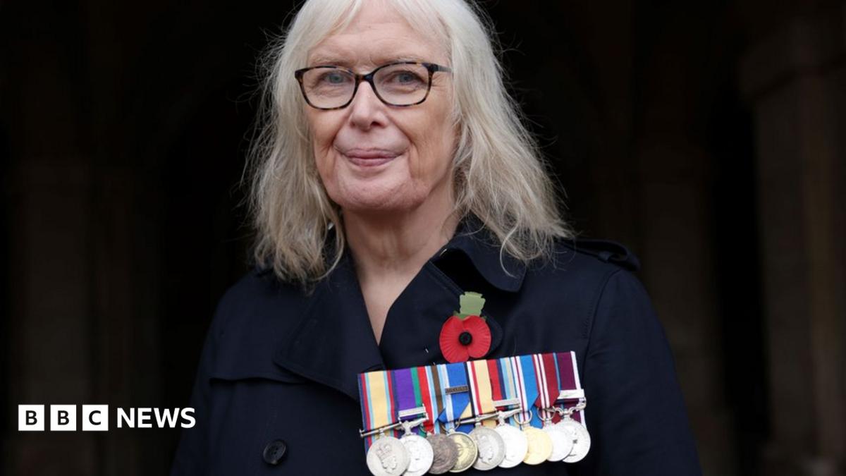 LGBT veterans call for prime minister apology for their treatment - BBC ...