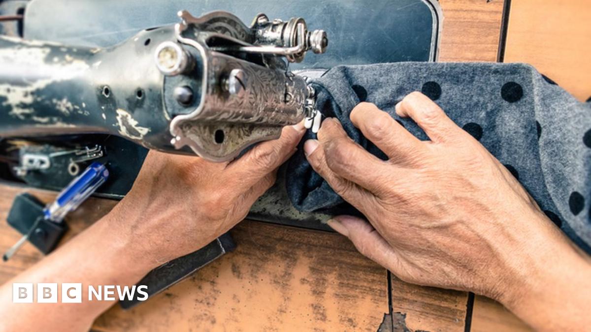 Government 'must stop garment worker exploitation' - BBC News