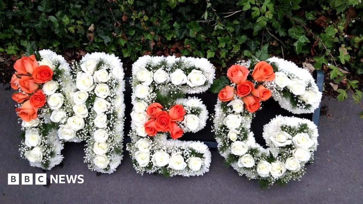 Manchester attack: Funeral for 'caring' Megan Hurley - BBC News