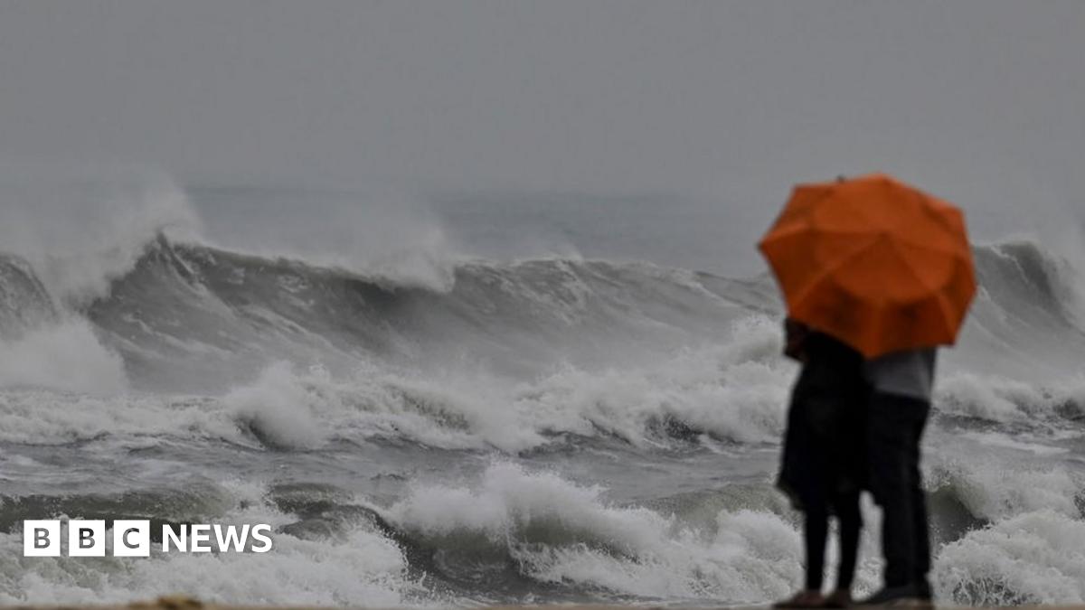 Biparjoy: India state on alert over 'extremely severe' cyclone - BBC News