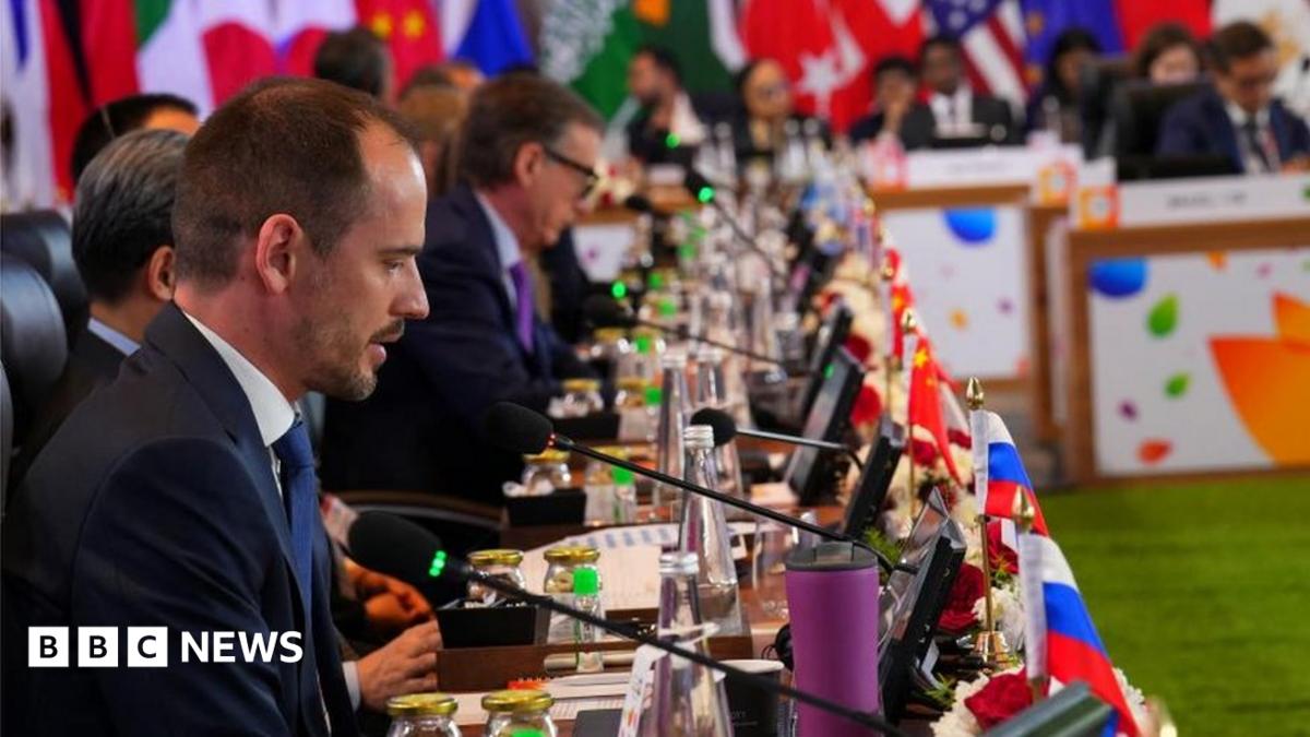 China refuses to condemn Russia's Ukraine invasion during G20 deadlock ...