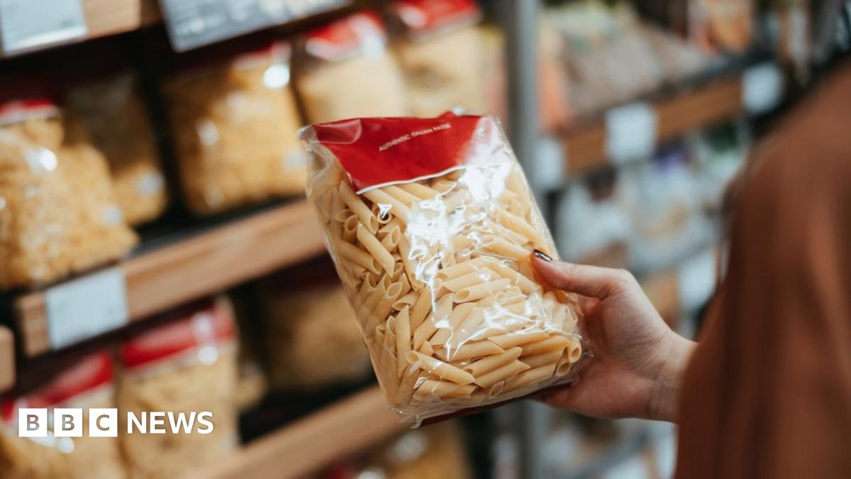 Pasta price doubles to 95p as cost of basics rises - BBC News