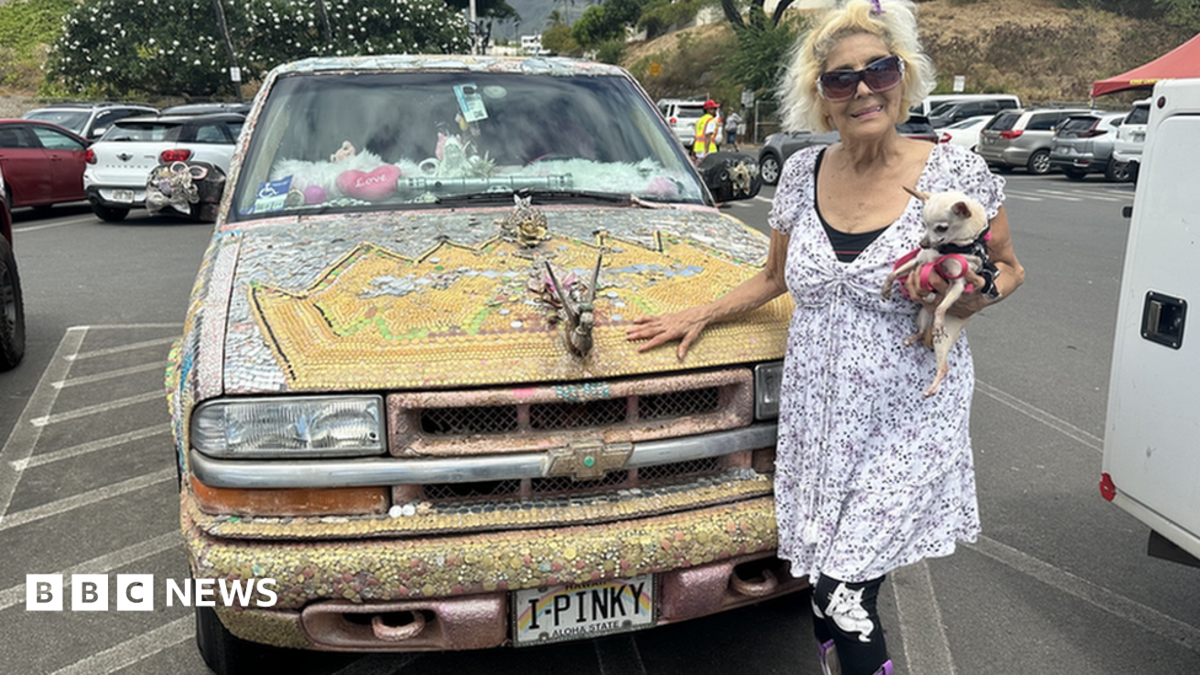How Pinky's famous truck saved lives in Lahaina fire - BBC News