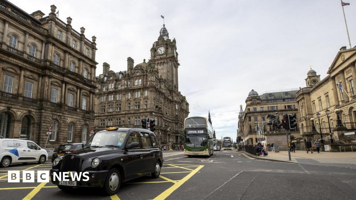 Edinburgh short-term lets plan ruled unlawful - BBC News