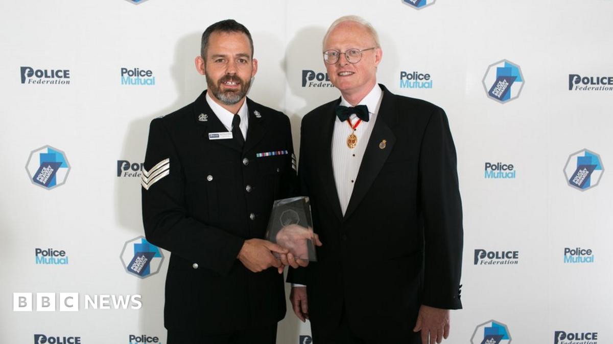 Outstanding bravery recognised at annual police awards - BBC News