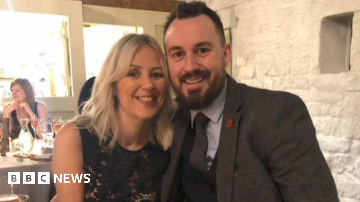 Manchester Arena attack: Survivor Martin Hibbert defies diagnosis - BBC ...