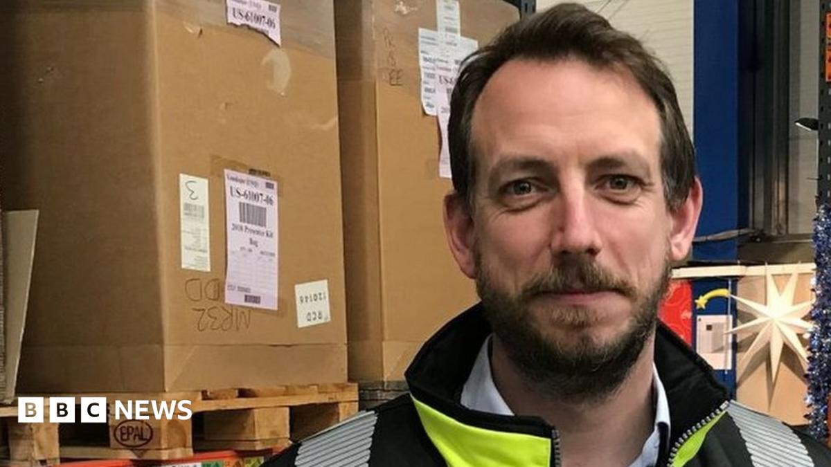 Logistics: 'Finding warehouse staff a significant challenge' - BBC News
