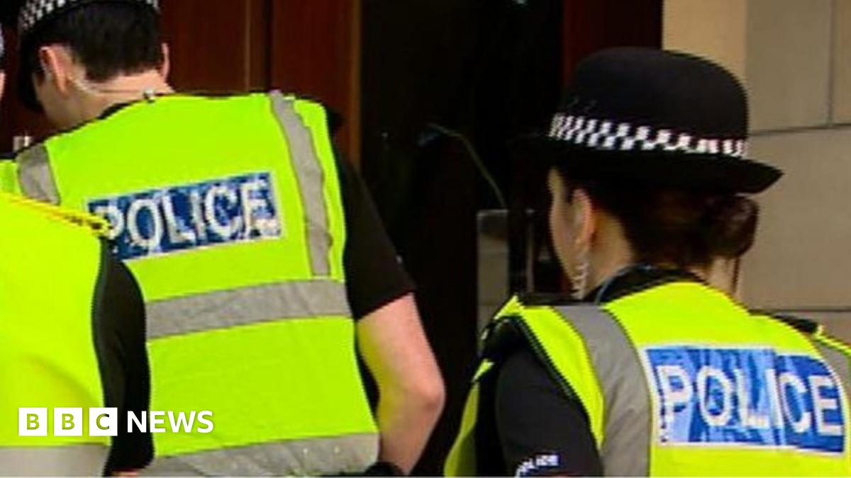 Three charged after West Lothian Council drugs raid - BBC News