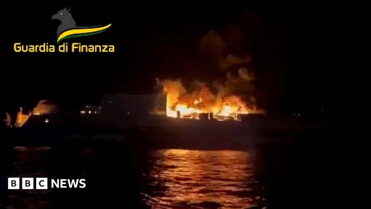 Ferry fire: Eleven missing as hundreds rescued off Corfu - BBC News