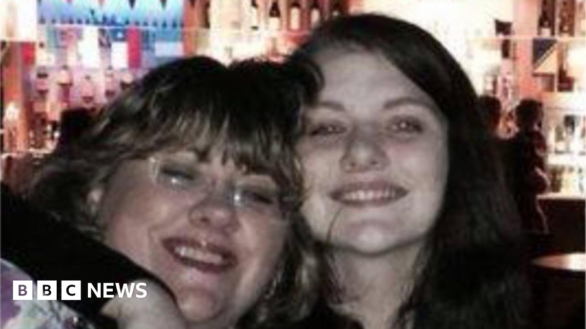 Libby Squire: Murdered Hull student's mother to meet killer - BBC News