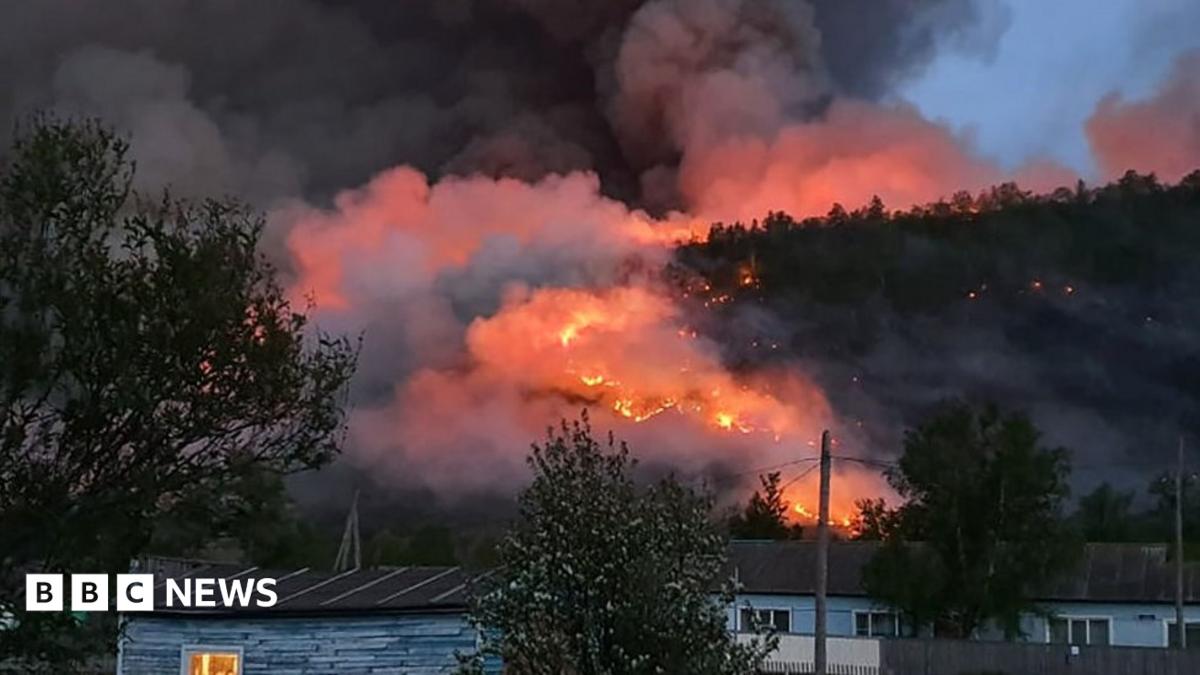 'Zombie fires' spark record Arctic CO2 emissions - BBC News