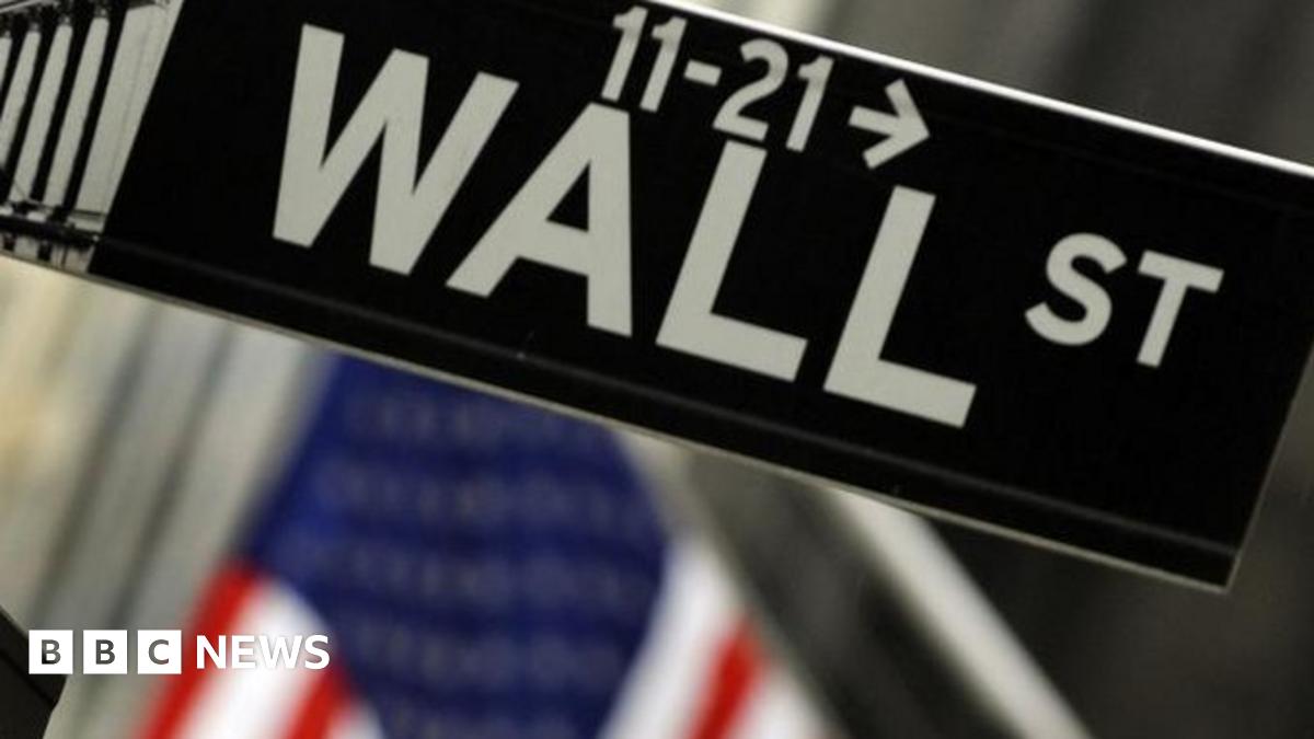 Dow Jones hits yet another record high - BBC News