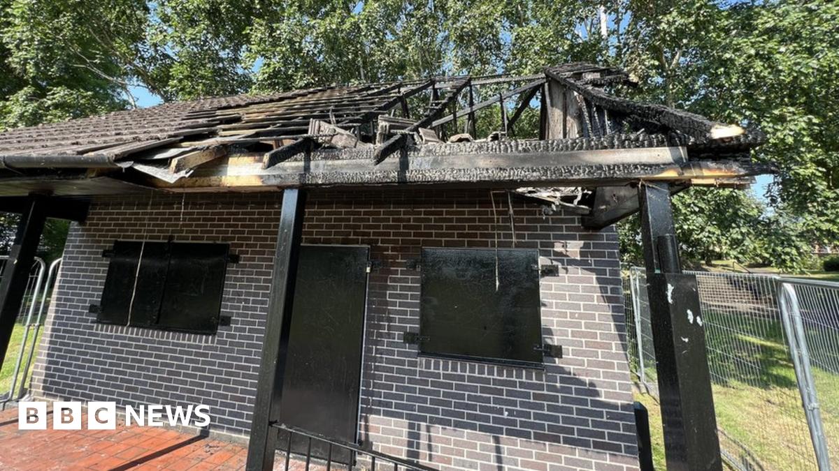 Middleport to get new youth venue to replace fire-hit pavilion - BBC News
