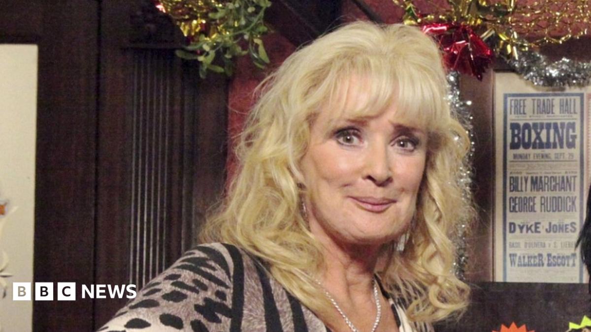 Star set for Corrie return after revealing 'hope' in depression battle ...
