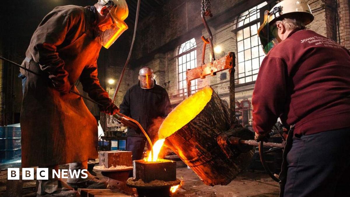 Towns Fund: Historical bell foundry gets further backing - BBC News