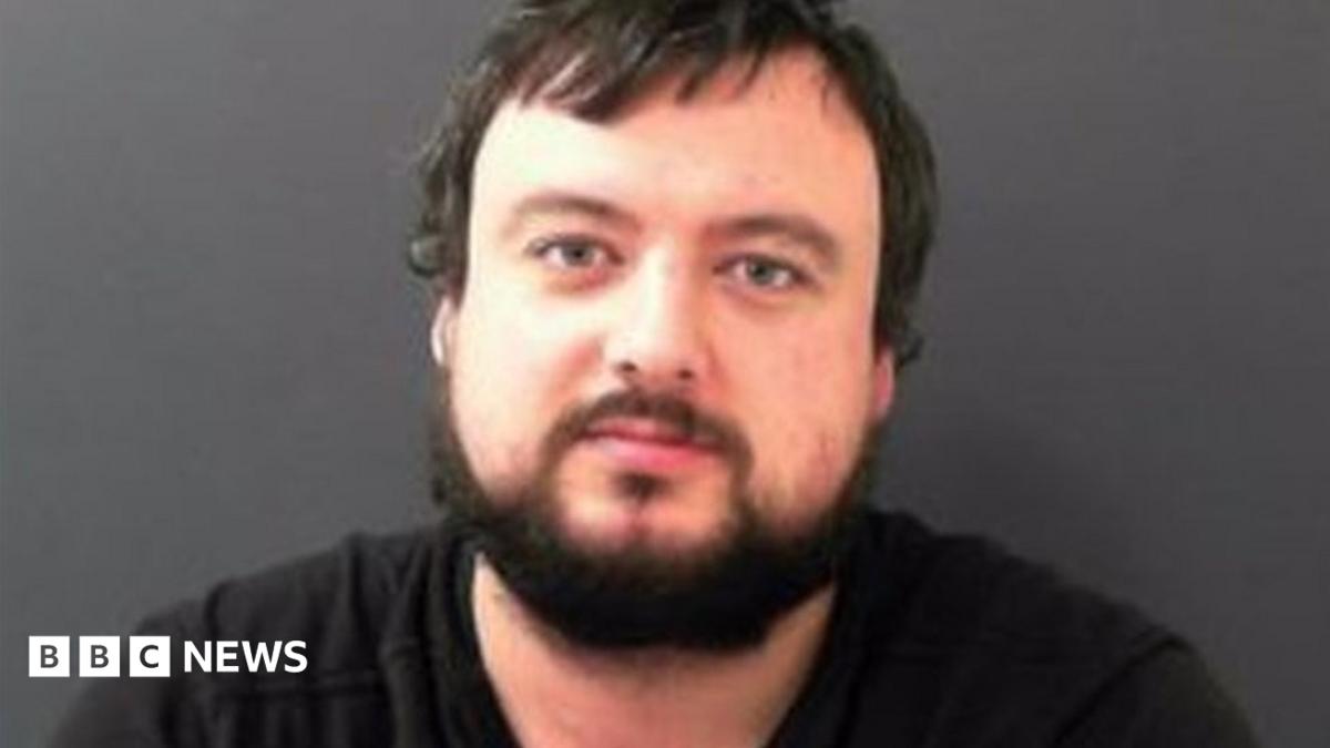 Dale Tyson: 'Deplorable' sex offender may have more victims - BBC News