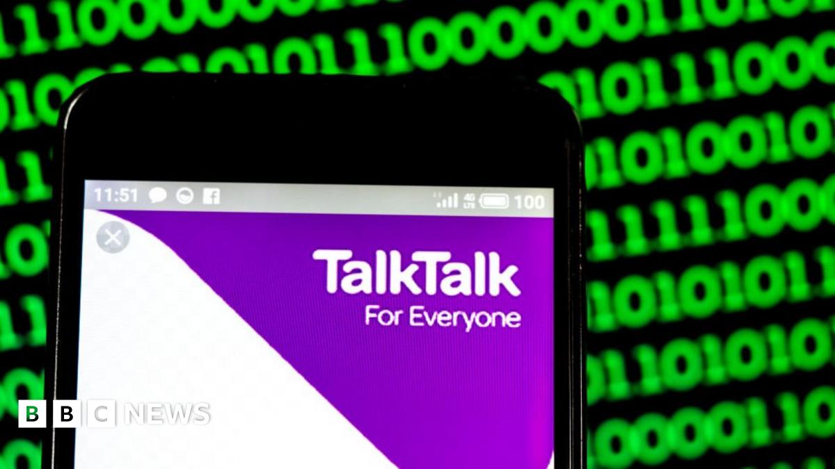 Thousands of TalkTalk users hit by internet problems - BBC News