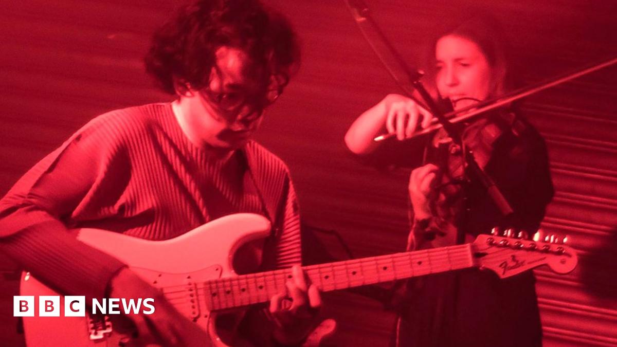 Manchester Collective: Award-winning group on a mission to shake up ...