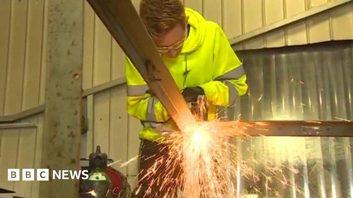 Scottish engineering continues to grow - BBC News
