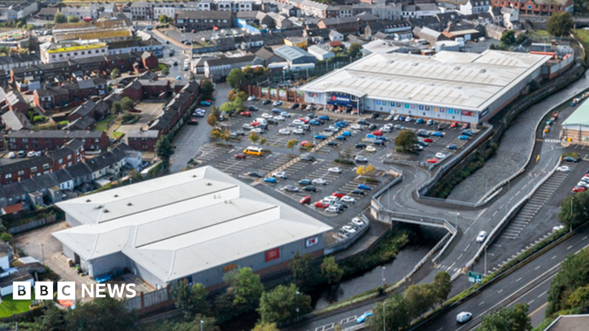 Fairhill owners take control of Braidwater retail park - BBC News