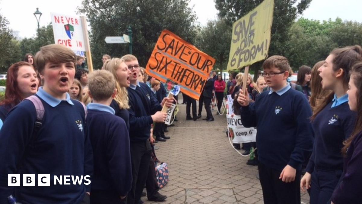 Consultation on 11-19 Haverfordwest school starts - BBC News