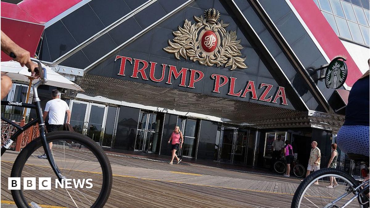 Atlantic City to auction off demolition of former Trump casino - BBC News