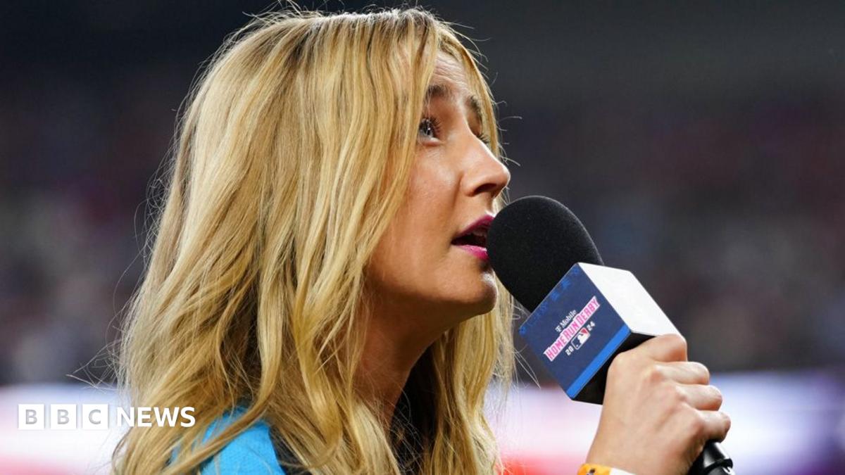 Ingrid Andress: Country star admits singing US anthem drunk - BBC News