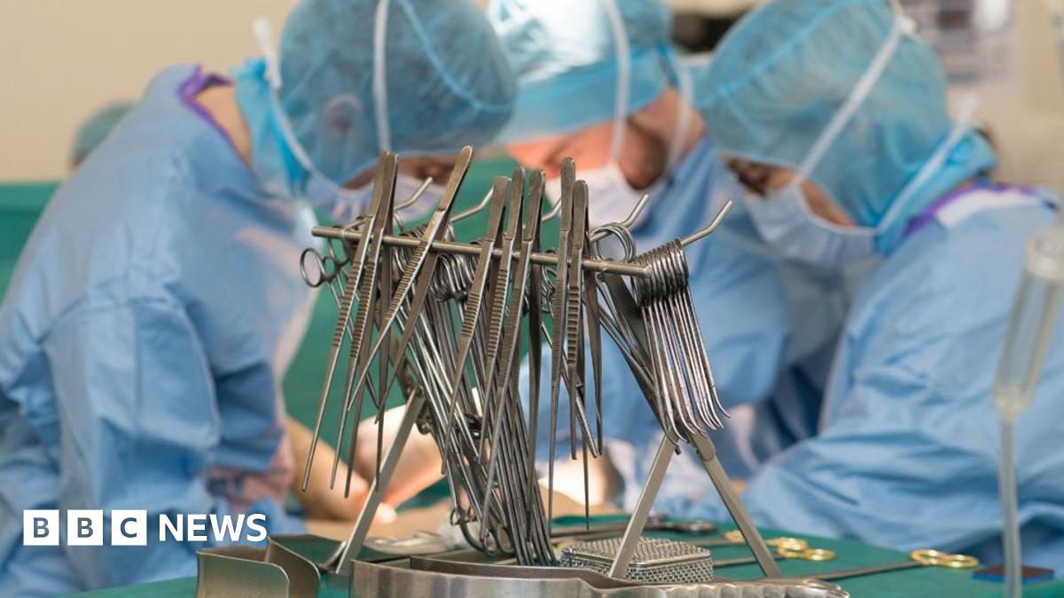 Should organ donors be paid? The heavy toll of US kidney shortage - BBC ...