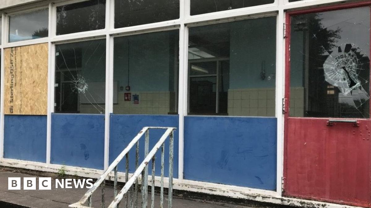 Anger as former Snibston Colliery hit by vandals - BBC News