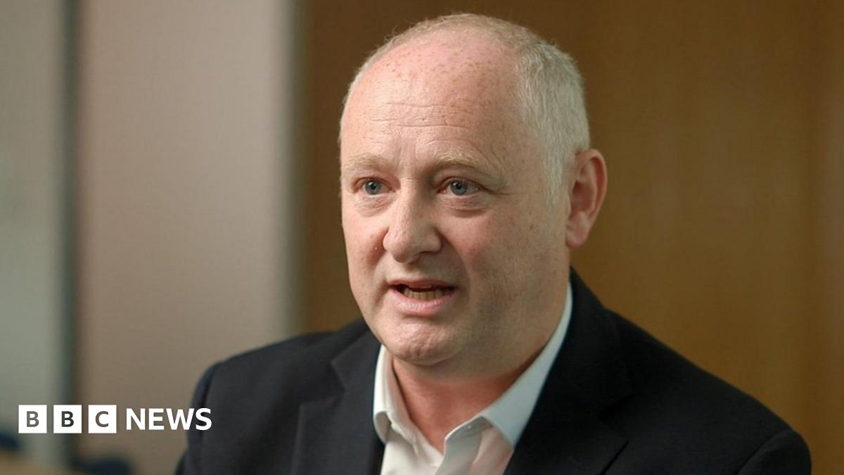 Murray Foote appointed as new SNP chief executive - BBC News