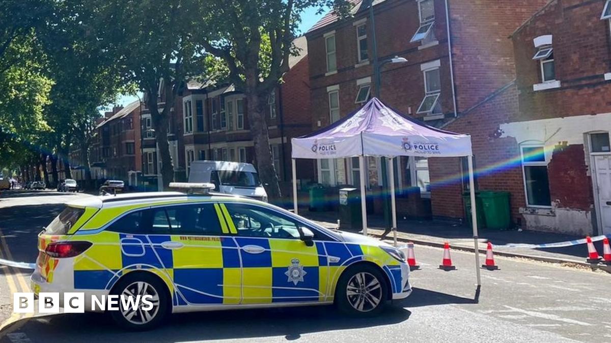 Murder arrest after fatal stabbing in Nottingham - BBC News