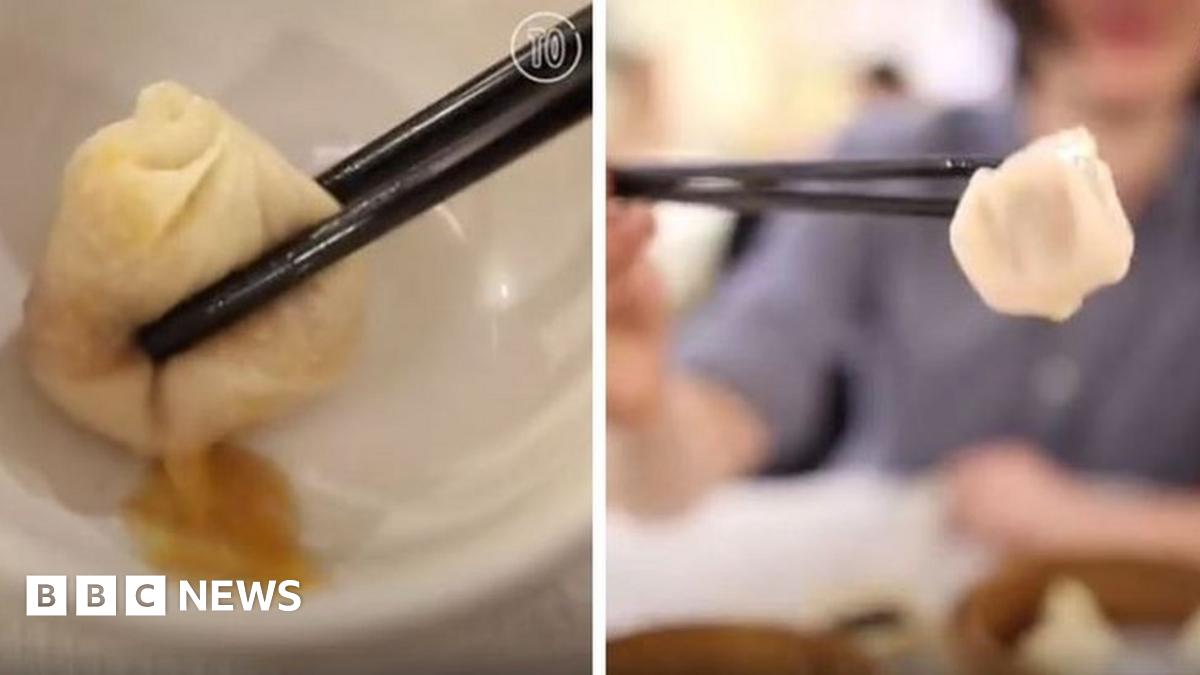 'Exploding' soup dumpling video angers Asian foodies - BBC News