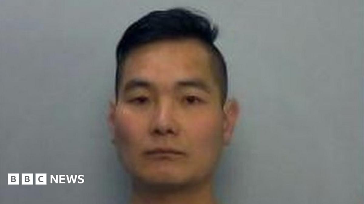 Thatcham takeaway worker jailed for meat cleaver murder bid - BBC News