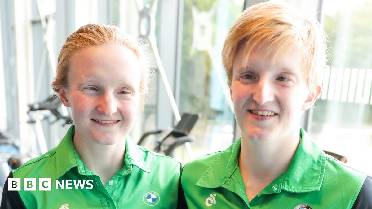 Paris Paralympic Games: Twin para-triathletes aiming for glory - BBC News