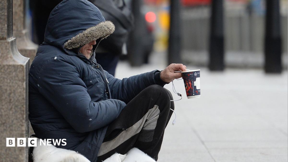 Prisons: Homeless ex-offenders twice as likely to reoffend - data - BBC ...