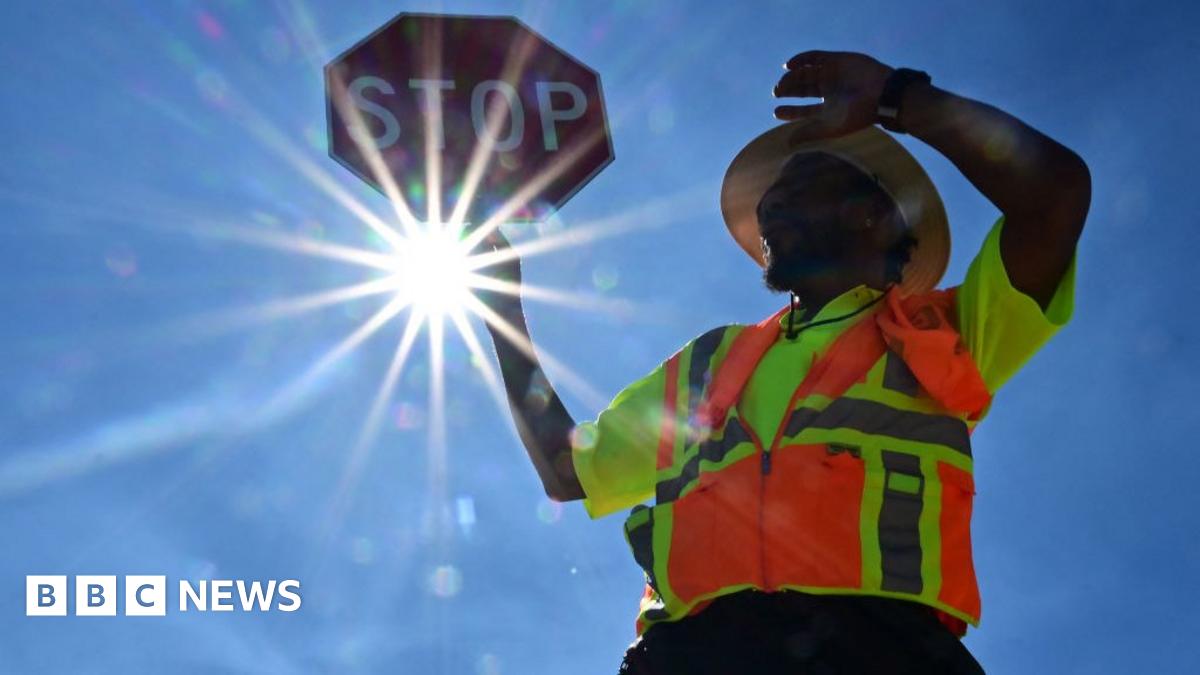 Excessive heat scorches millions across US southwest - BBC News