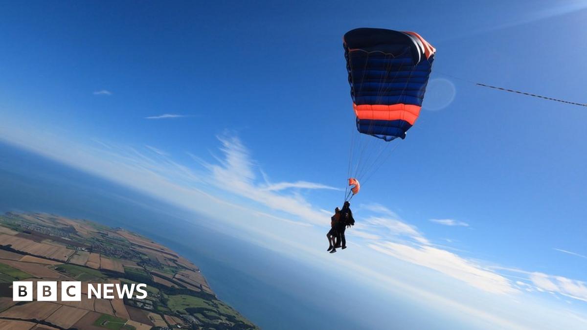Hull great-grandfather completes 100 'incredible' tandem skydives - BBC ...