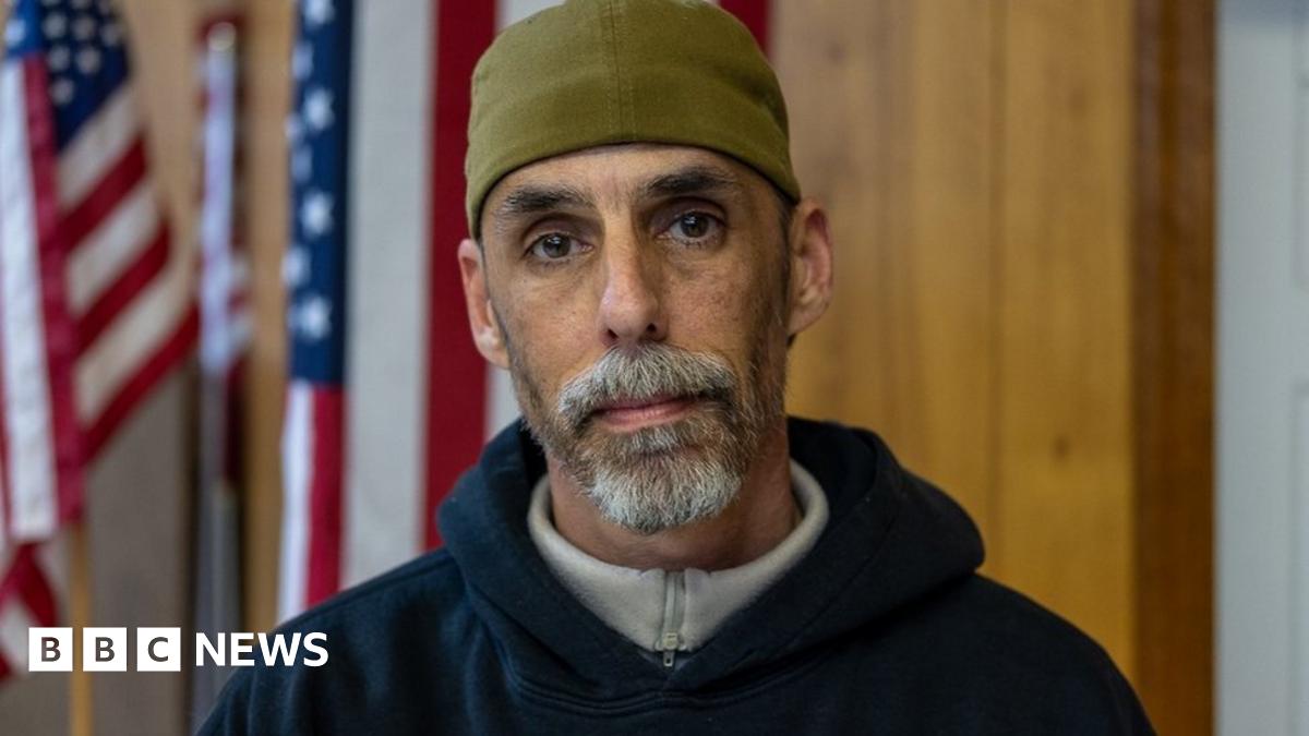 Sanctuary counties: Inside Virginia's gun rights resistance - BBC News
