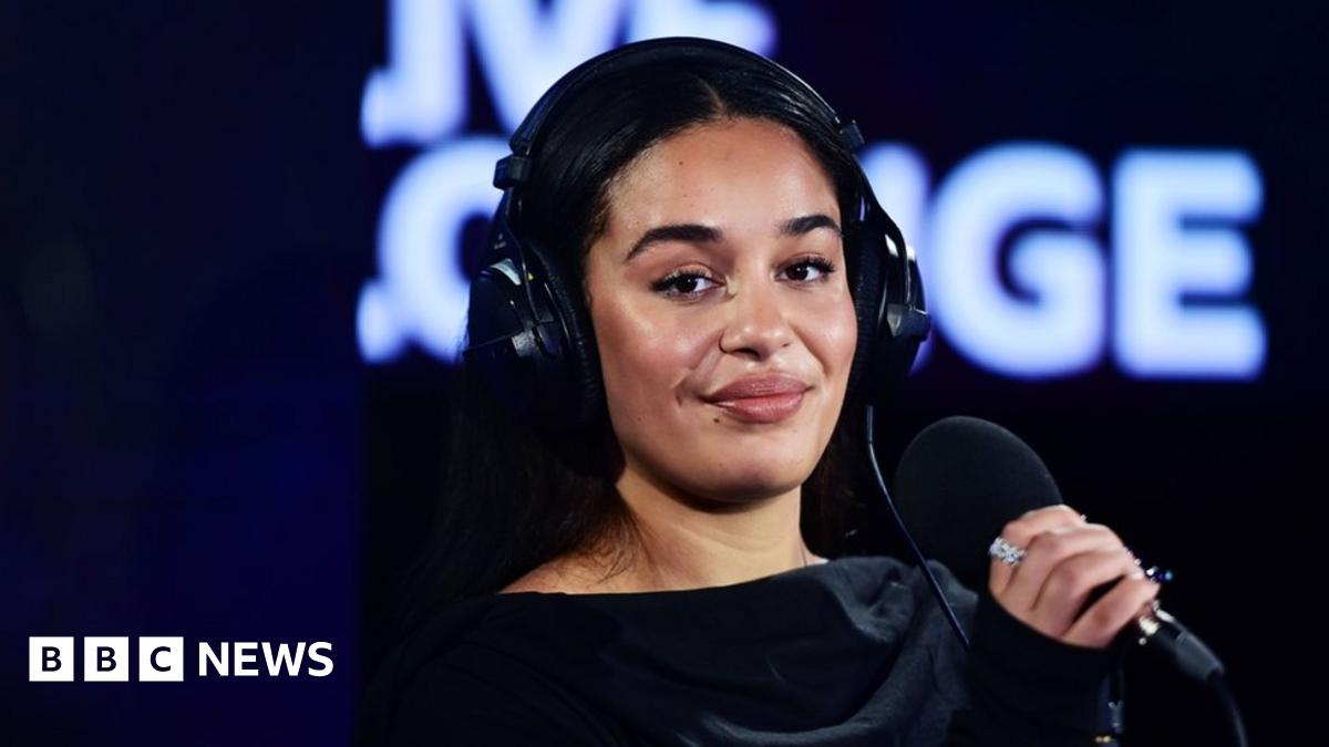 Moving home to Walsall leads to a slower pace for singer Jorja Smith ...