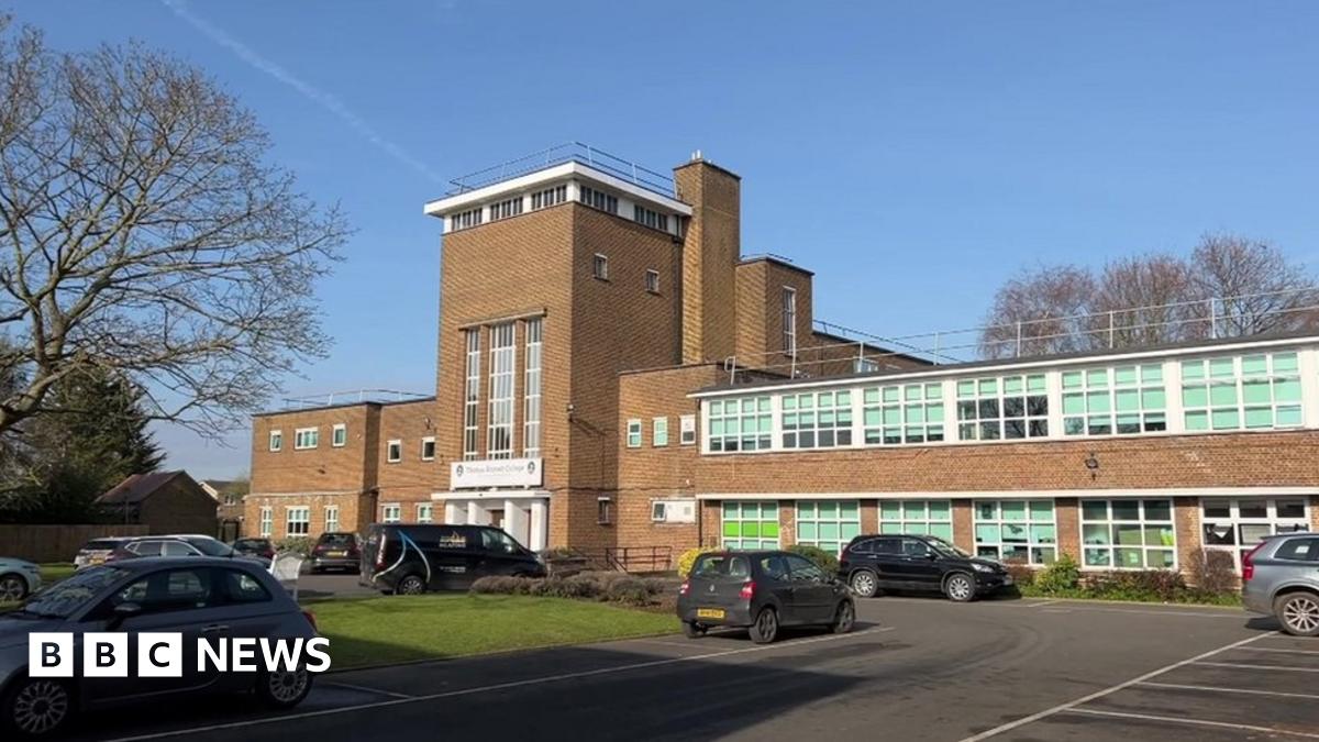 Thomas Knyvett College: Three charged after teens attacked outside ...