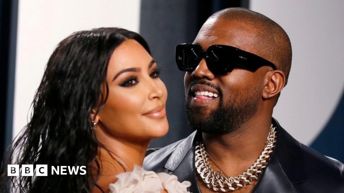 Twitter hack: FBI investigates major Twitter attack - BBC News