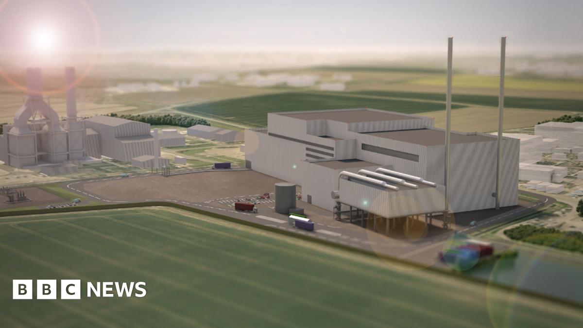 Plans for £300m power station in North East Lincolnshire - BBC News