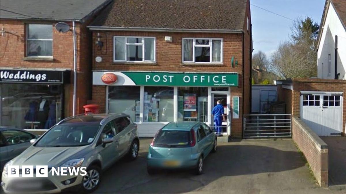 Banbury post office armed robbery suspect charged - BBC News