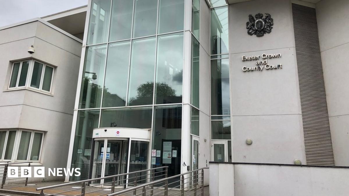 Covid-19: Man jailed for spitting at police officer in Exeter - BBC News