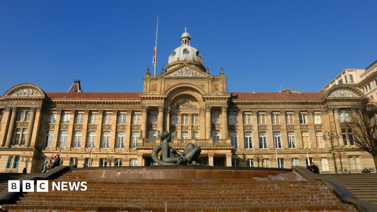Commissioners named to run Birmingham City Council - BBC News