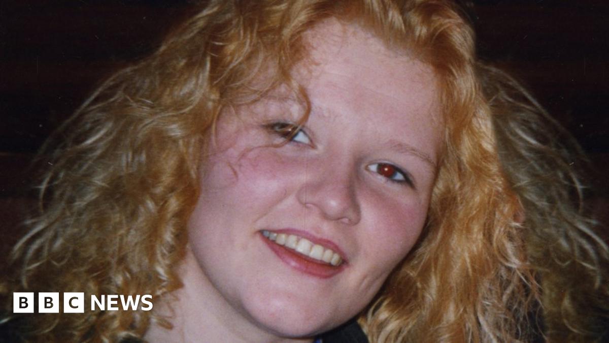 Iain Packer goes on trial over Emma Caldwell murder - BBC News