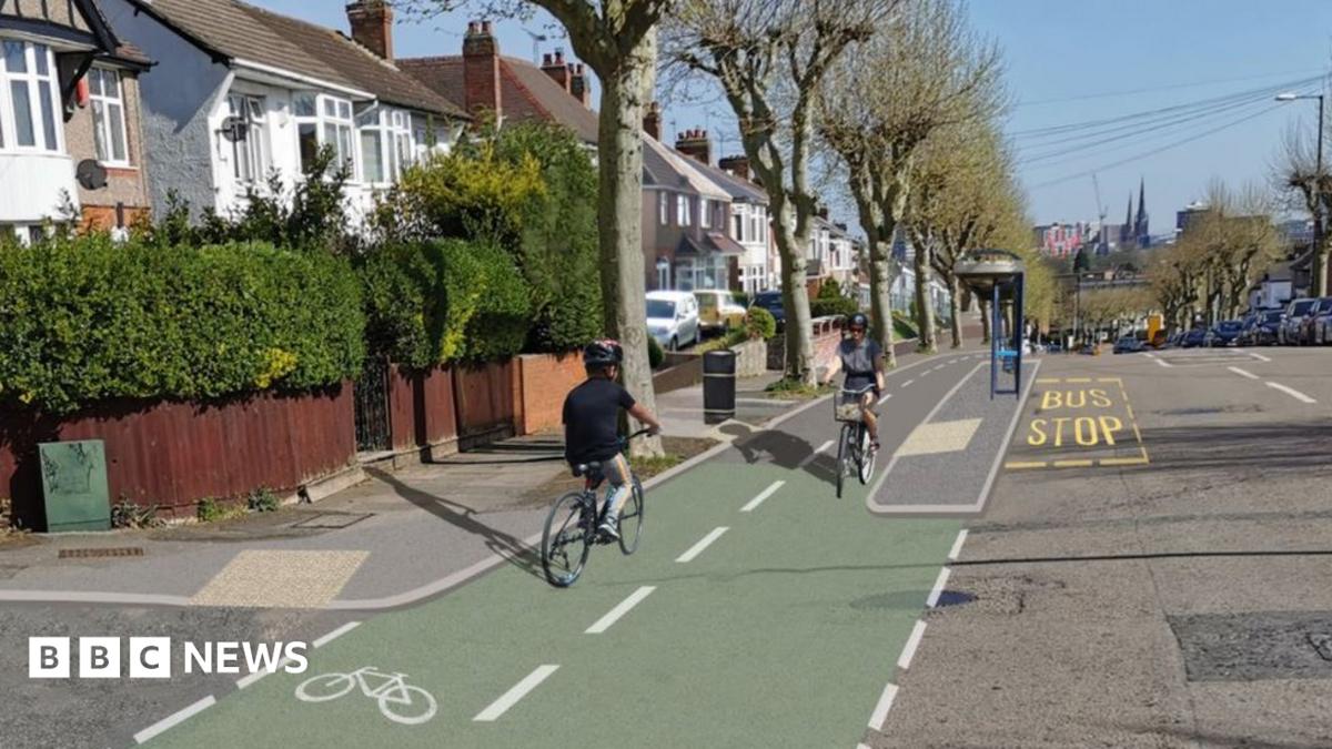 Coventry cycleway approved with hopes of more bike journeys - BBC News